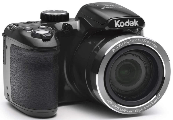 Best digital camera for seniors | Lensandshutter